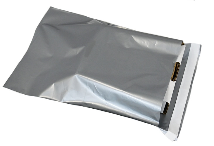 230 x 325mm Silver Mailing Bags - Mix & Match Discounts