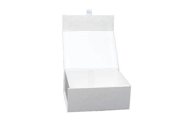 White Magnetic Gift Boxes - 140 x 120 x 60mm | Priory Direct